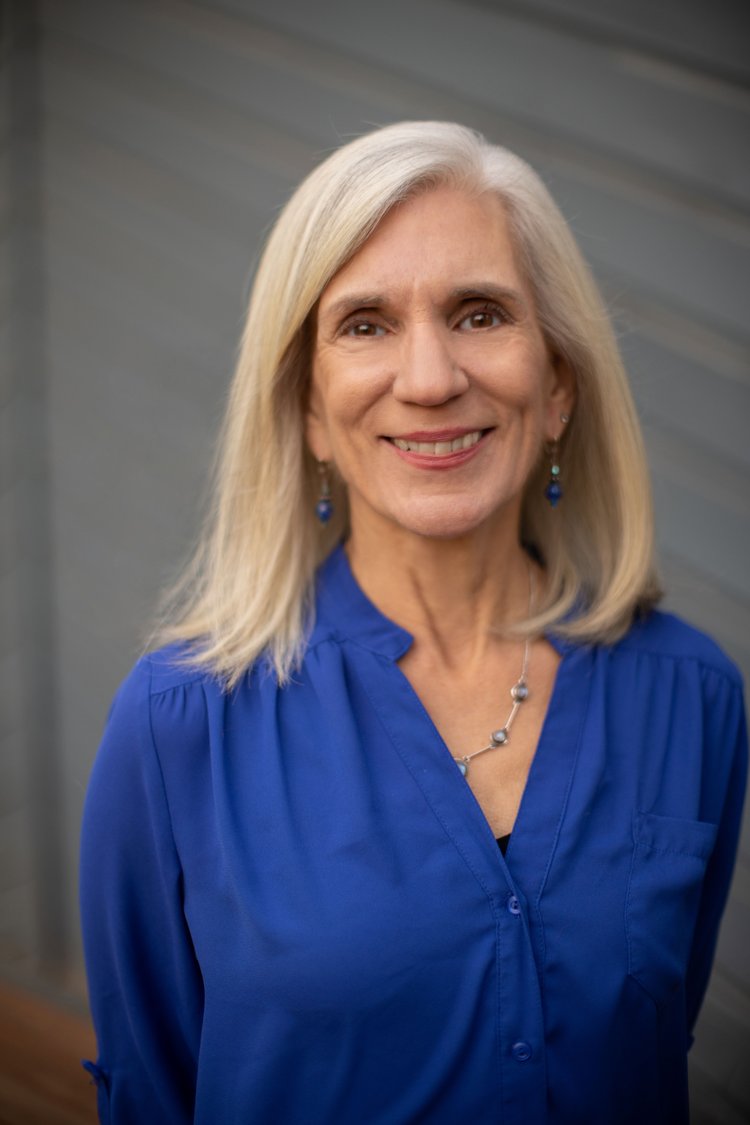 INTERVIEW: Liz Kinchen, Author of Light in Bandaged Places ...